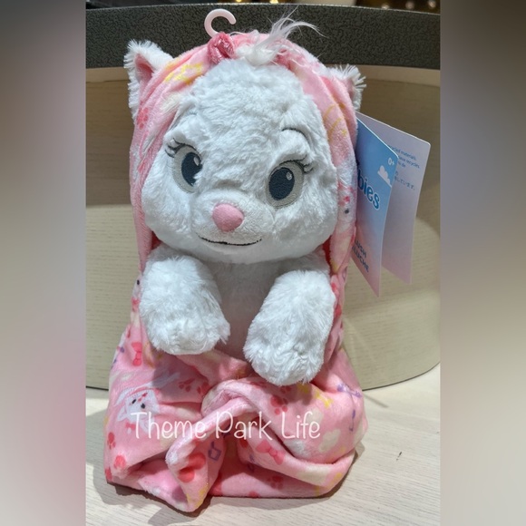 Disney | Toys | Disney Parks Aristocats Marie Babies Baby Blanket ...